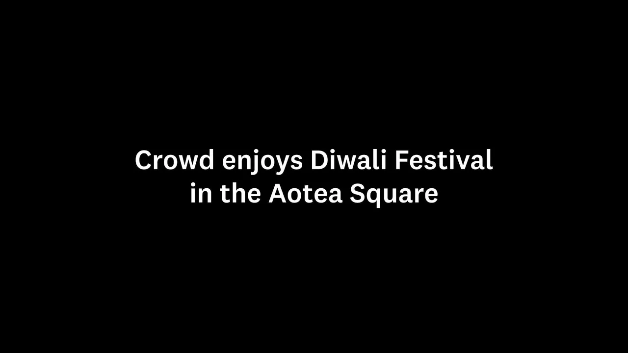 Crowd enjoys Diwali Festival in the Aotea Square