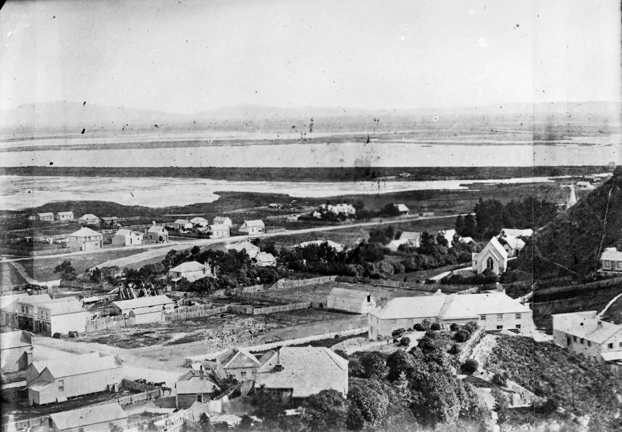 Napier City 1860 - Alexander Turnbull Library